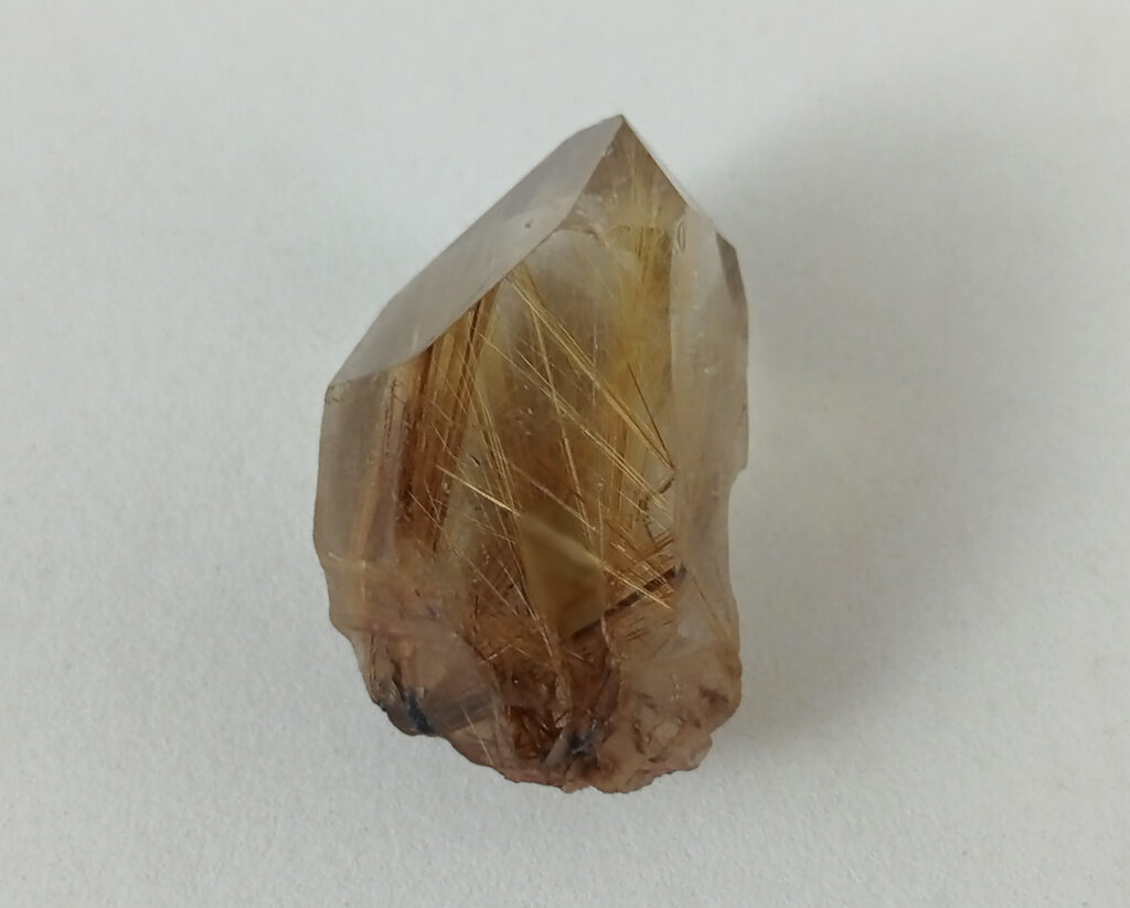 Ponta de Quartzo com inclusão de Rutilo 2